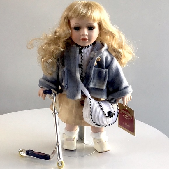 Collectible Memories | Toys | Vintage Genuine Porcelain Doll Lexie With ...